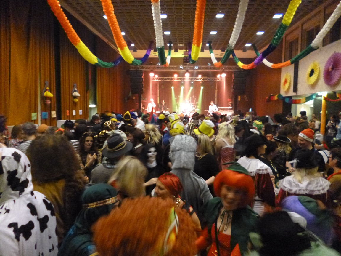 Fasching – a celebration of costumes, parades and Krapfen – an aussie ...